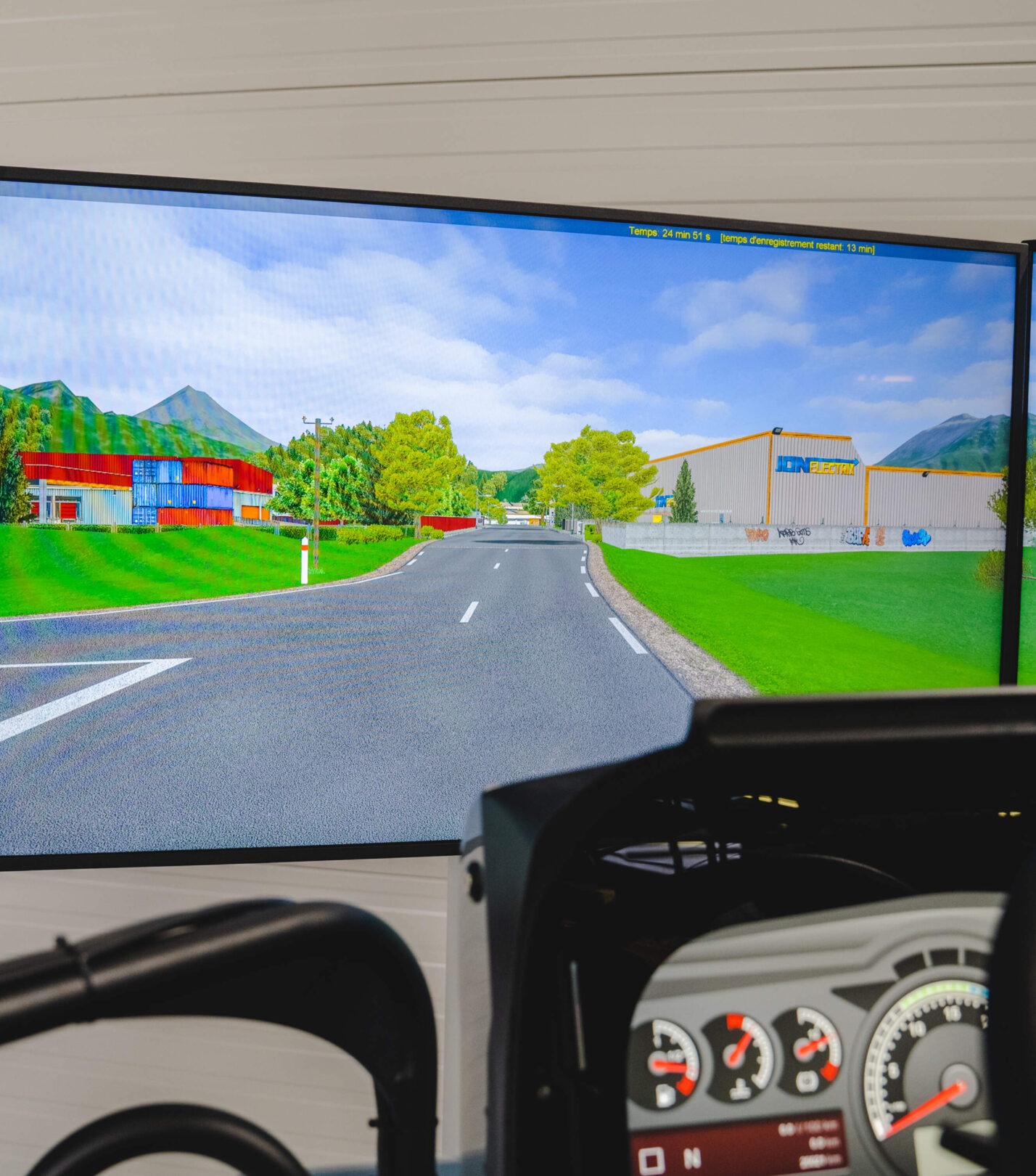 Driving simulation : driving rehabilitation | Simulation by Ediser