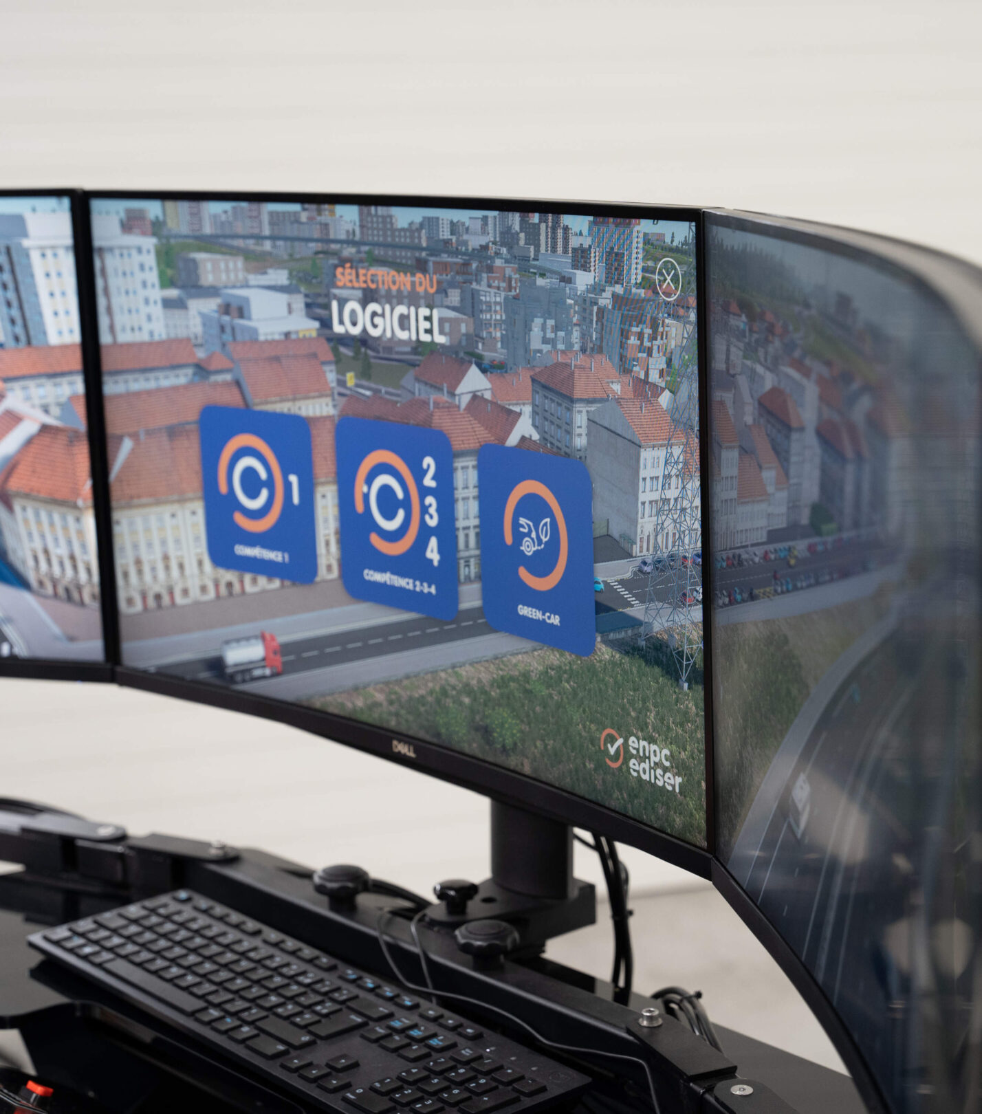 Light vehicle driving simulators